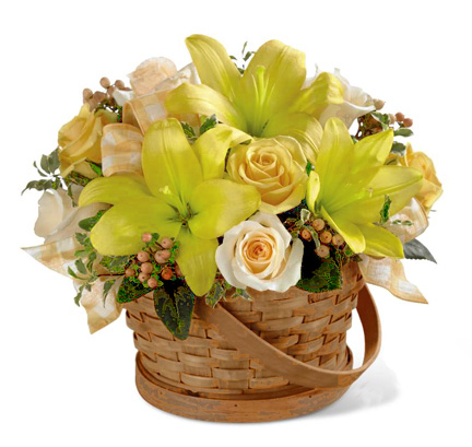 FTD Sunny Surprise Basket Bouquet